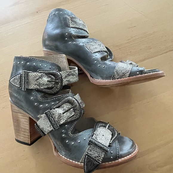 freebird | Shoes | Free Bird Grey Buckle Heel Violet Stone | Poshmark